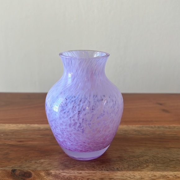 Accents | Vintage Lilac Art Glass Vase Swirl Pattern | Poshmark